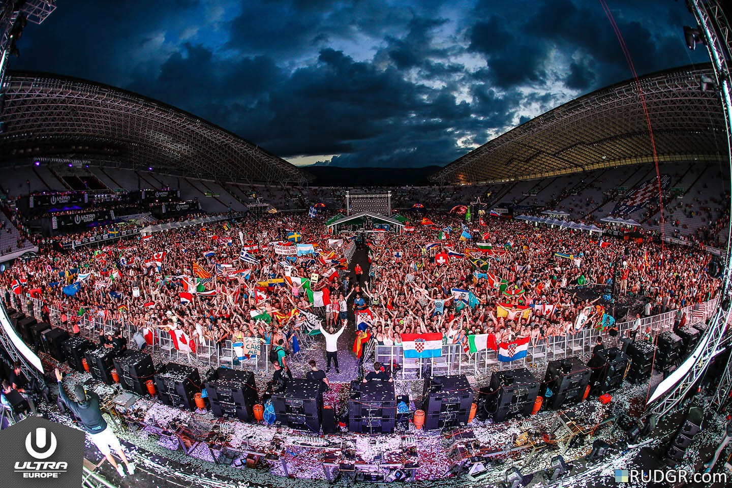iFLYER: 「ULTRA EUROPE 2015」ライブストリーミング配信決定