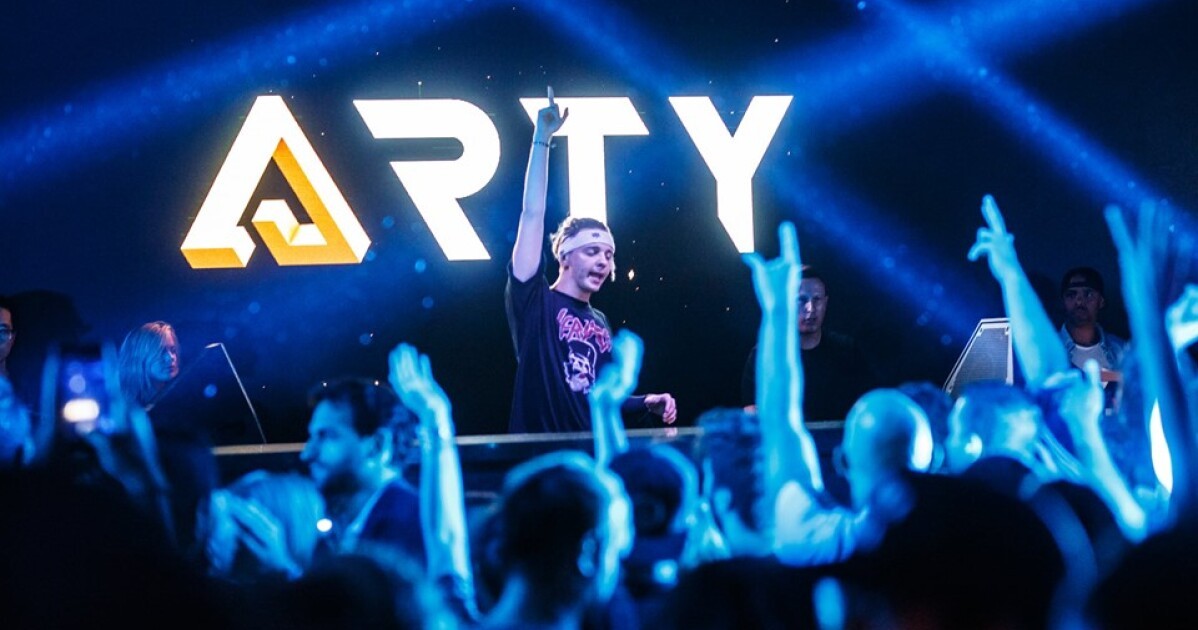 iFLYER: ロシアのDJ【ARTY】イギリスのロックバンド・Museのあの曲をリミックス